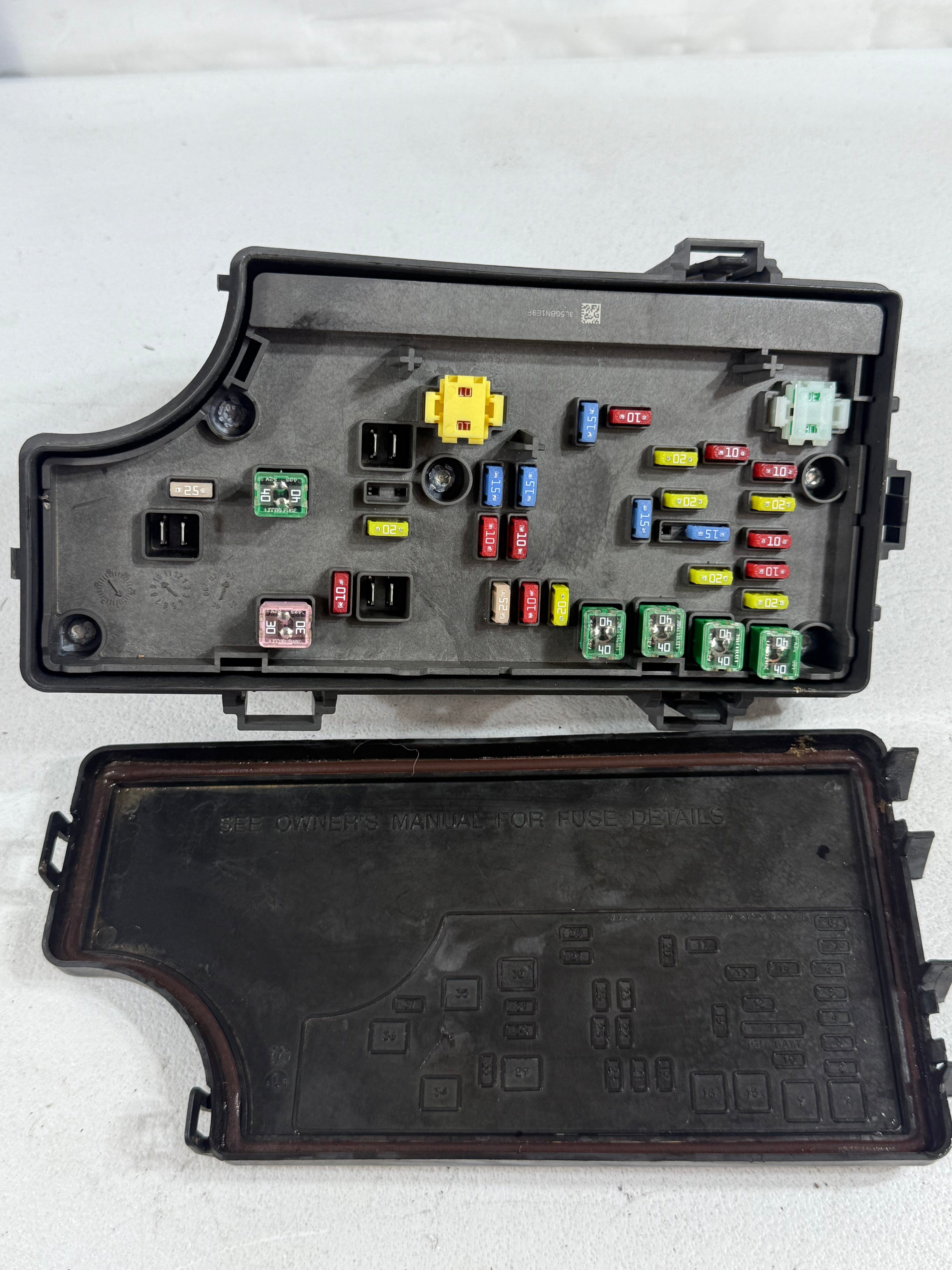 2008 2009 Dodge Avenger Chrysler Sebring TIPM Power Module Fuse Box P6 ...